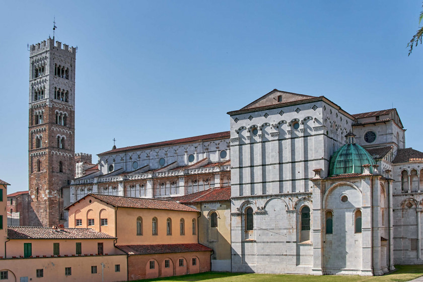 Lucca in Tuscany: A City Encircled by Well-preserved Renaissance Walls ...