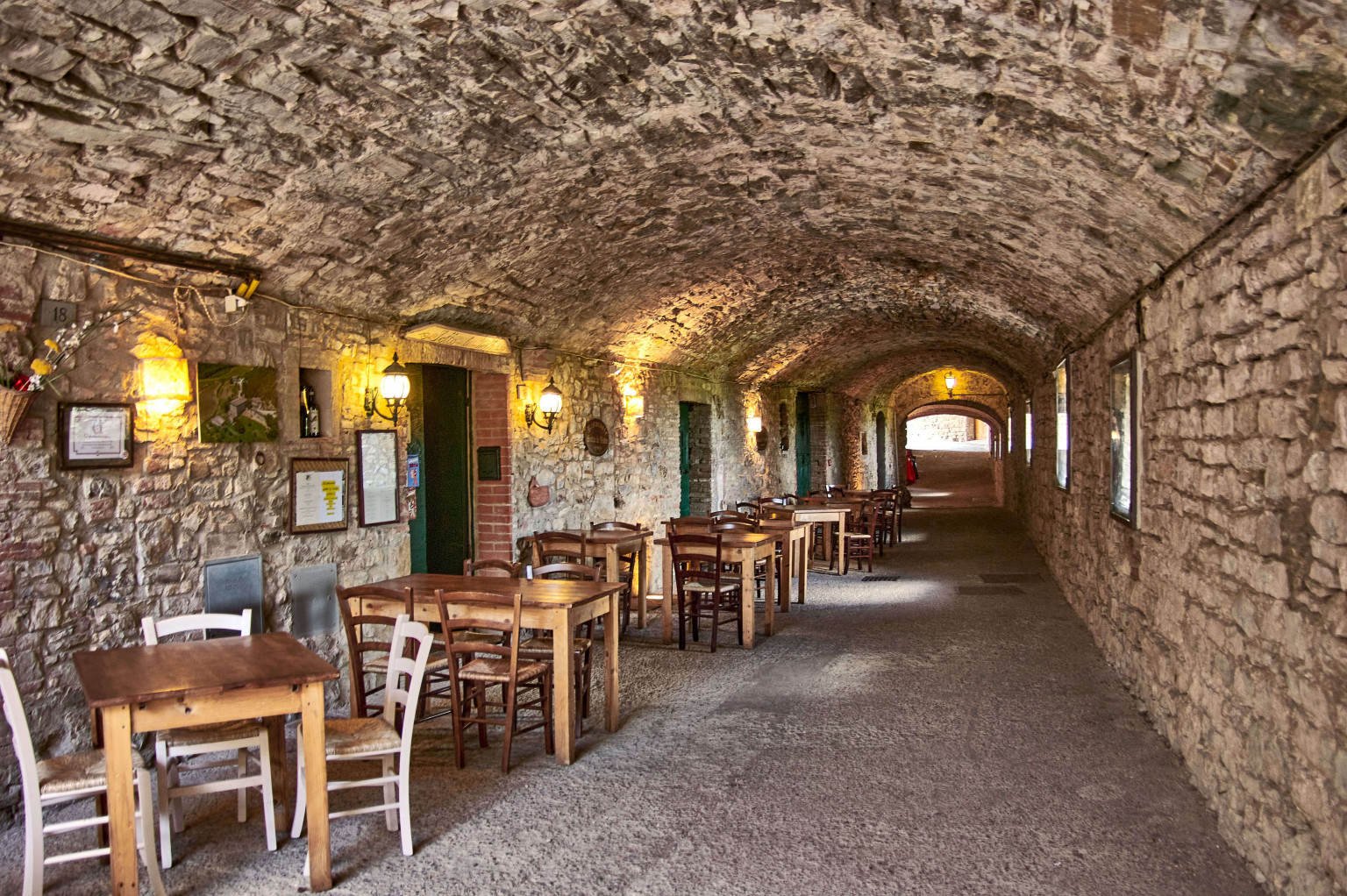 Sipping and Sightseeing: Castellina in Chianti, Tuscany - My Magic Earth