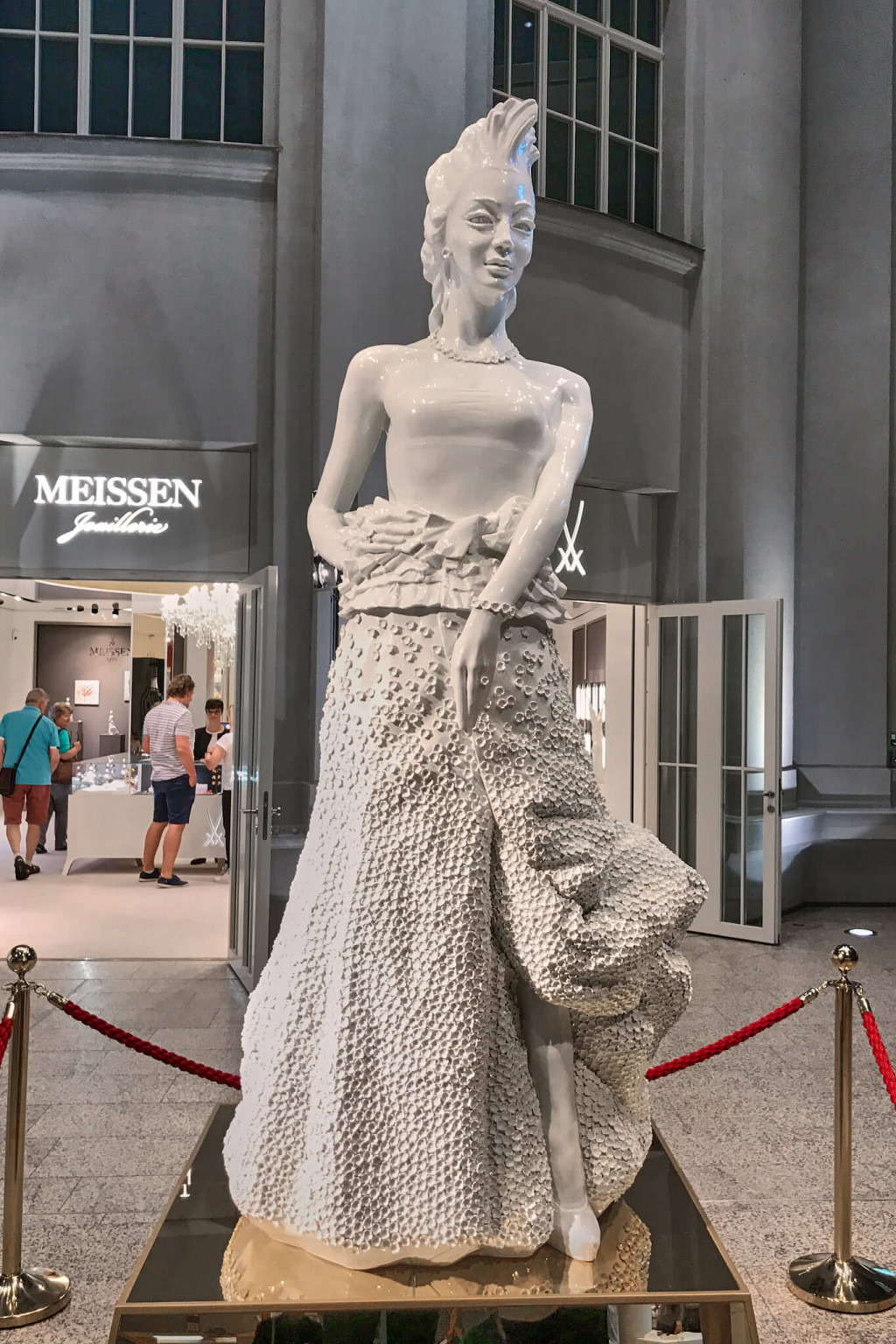 Meissen Porcelain Workshop Tour and Porcelain Museum - My Magic Earth