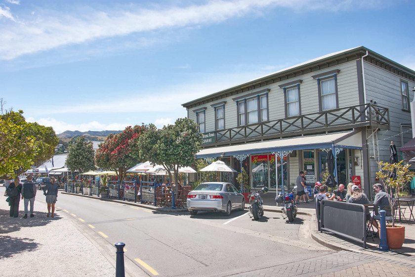 Things to Do in the French Village Akaroa, New Zealand - My Magic Earth