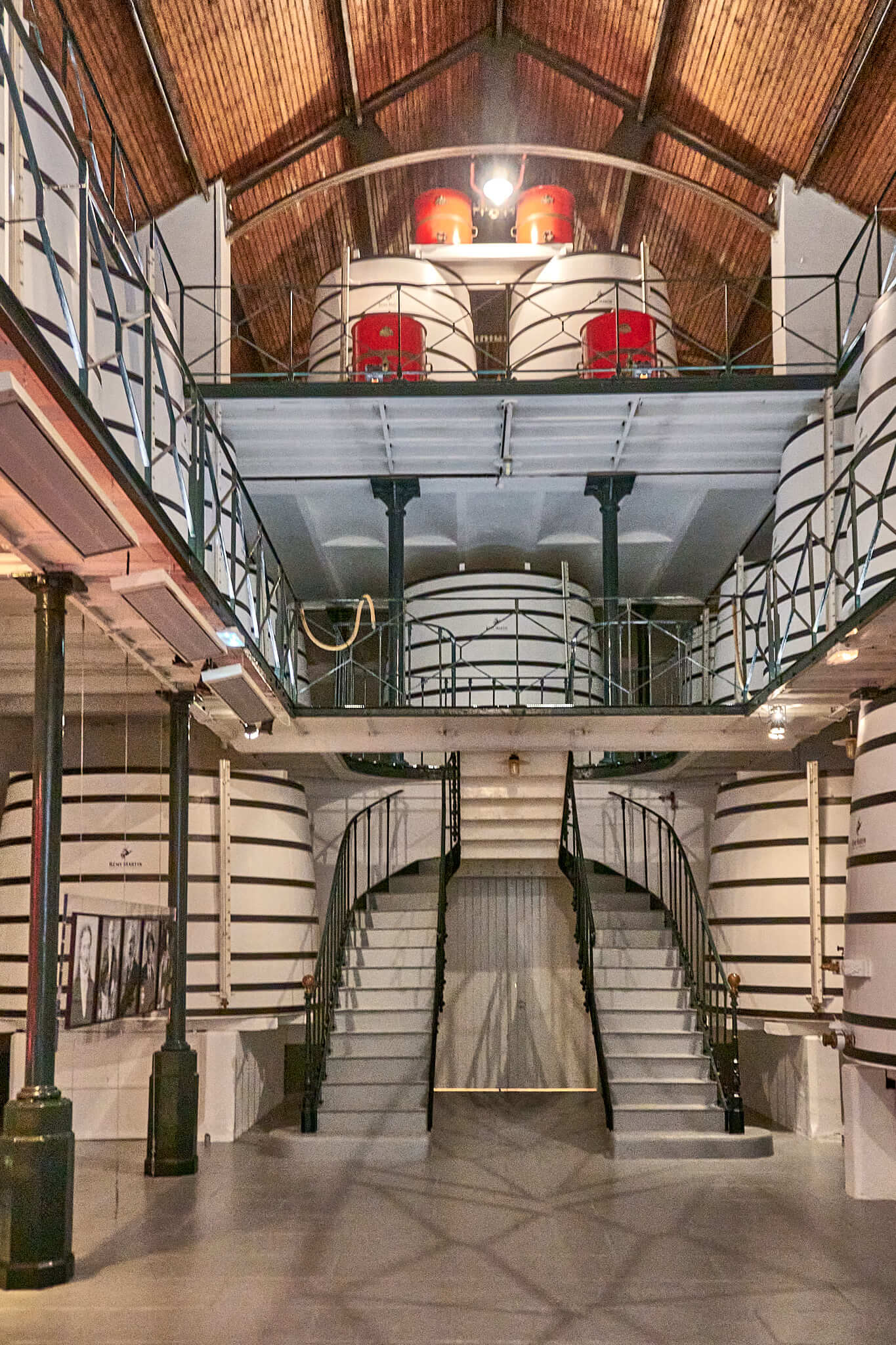 Cognac Tasting Tour: A Premium Spirit Adventure in the Heart of France ...